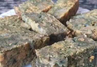 Steps to make delicious arrow root leaves bhajia