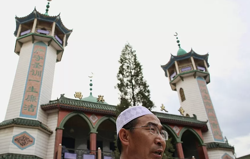 China accused of closing and destroying mosques