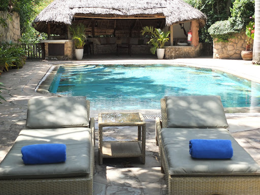 Chui Lodge offers serenity by the lake