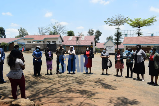 [PHOTOS] Teachers troop back to school ahead of reopening