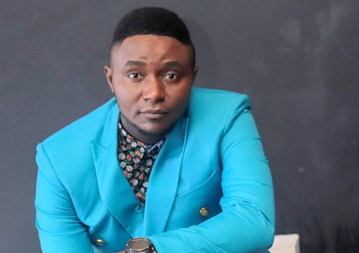 Why singer Pitson quit working in a bank