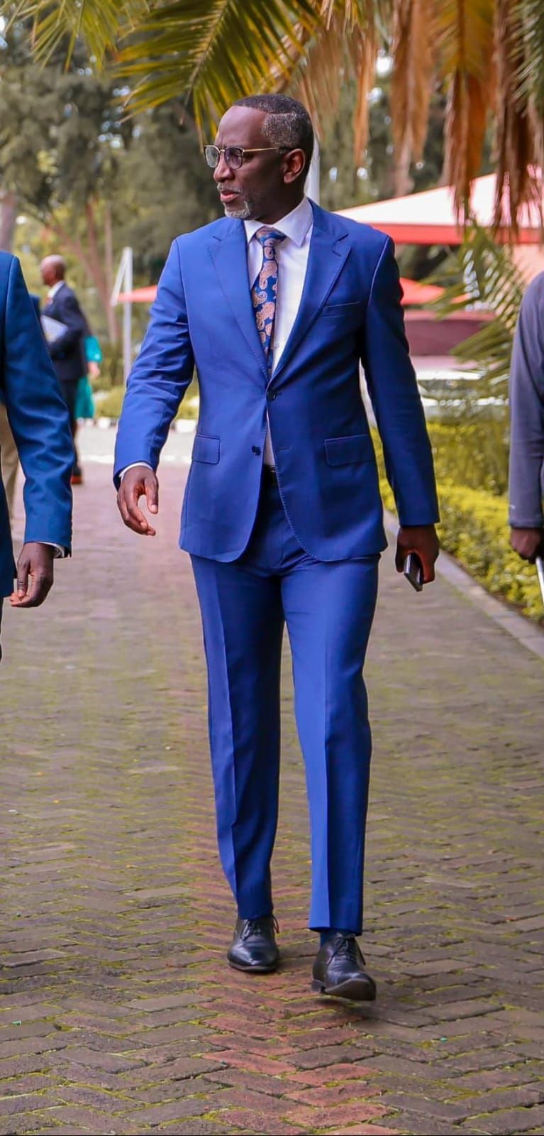 “Not Married, But Not Single!”: What Robert Burale’s Relationship ...